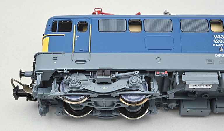ハンガリー国鉄 V43形 – 新製品紹介